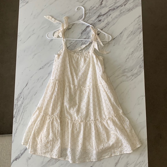 Le Lis | Dresses | Off White Boutique Dress From Le Lis Collection ...